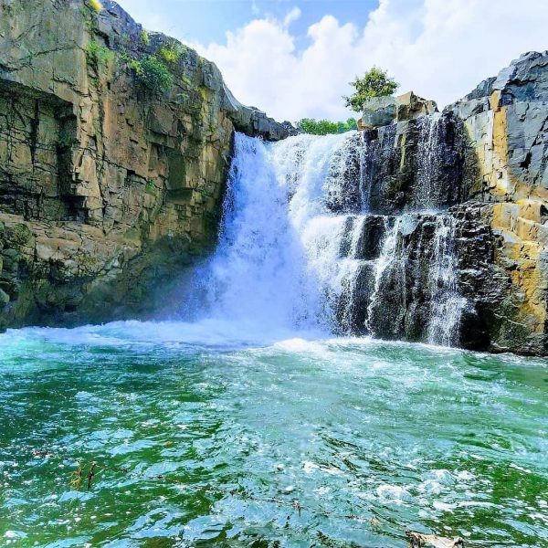 Zarwani Waterfall Timings, Facillities, Tips, How To Reach - Gujarat ...
